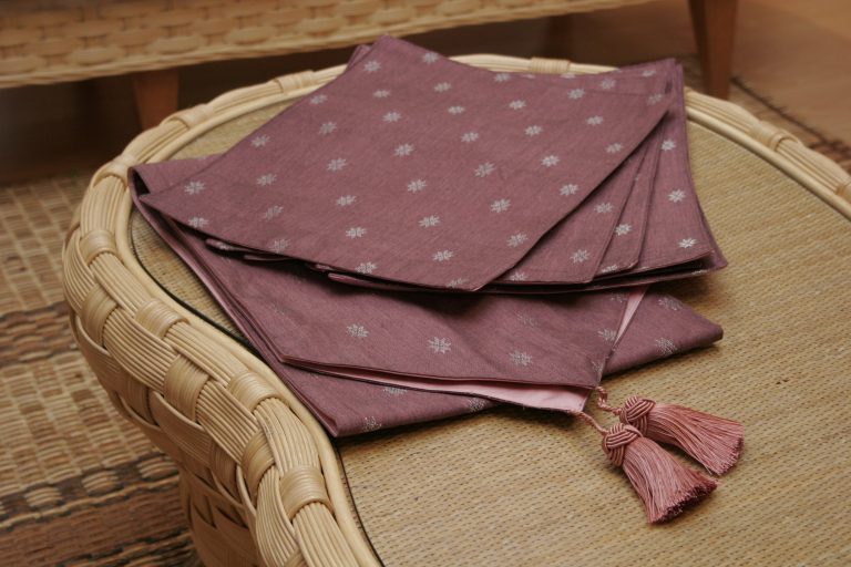 Latest Malaysian Batik & Songket products in Kraftangan & Karyaneka ...
