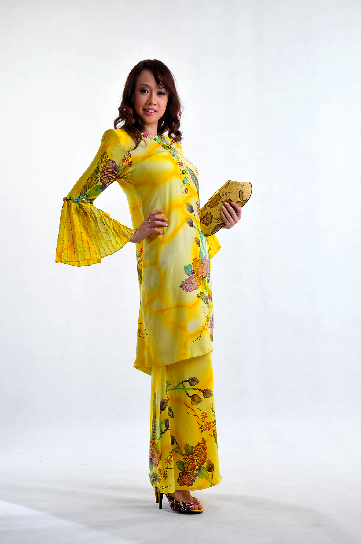 New & Trendy Modern Batik for Young Generation – International Batik ...